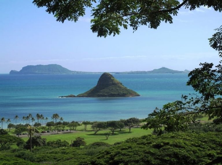 Chinamans Hat - Mokoli'i Tours - Polynesian Adventure Activities